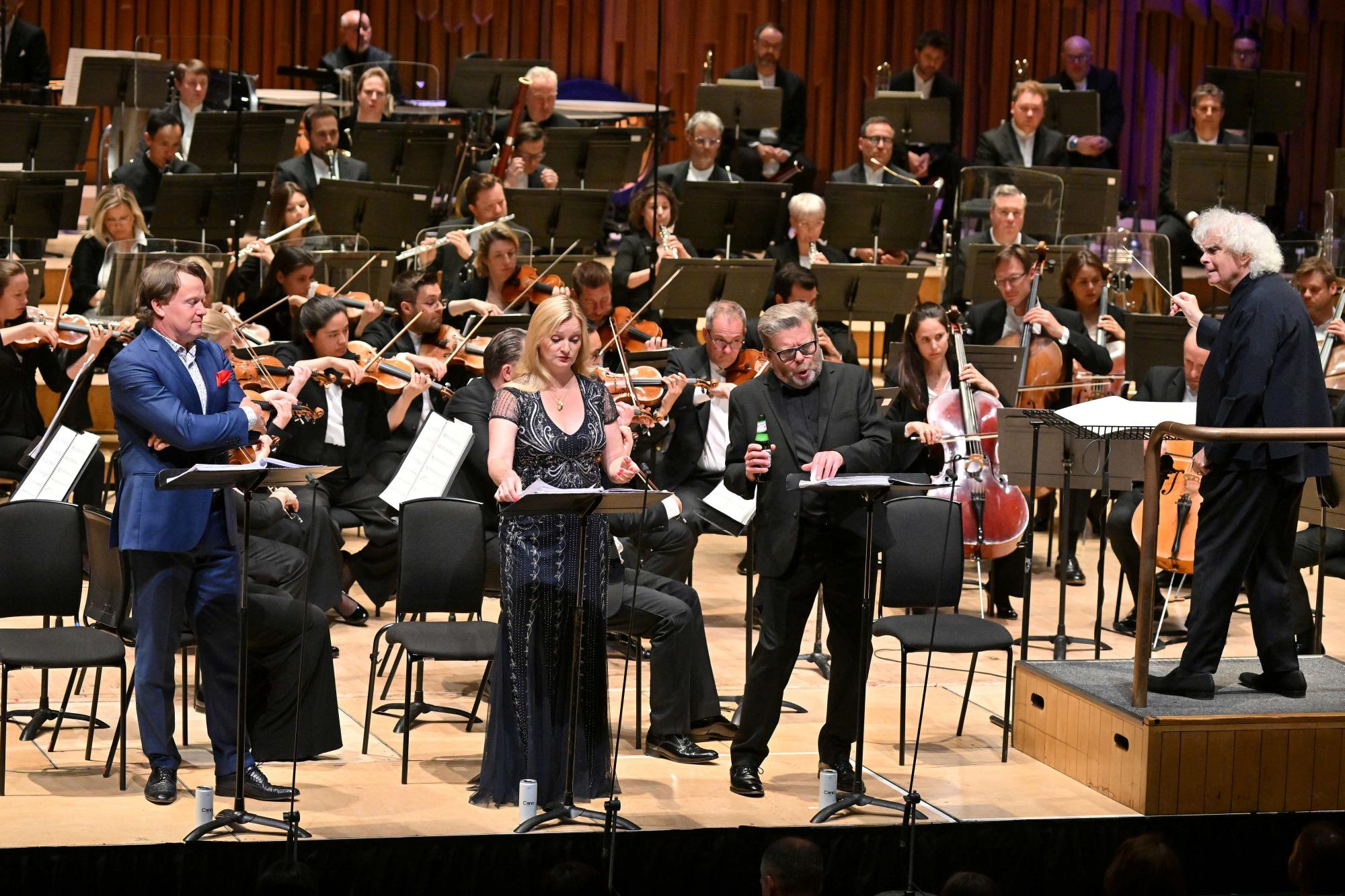 Theatre review: Handbagged, Queen’s Theatre Hornchurch